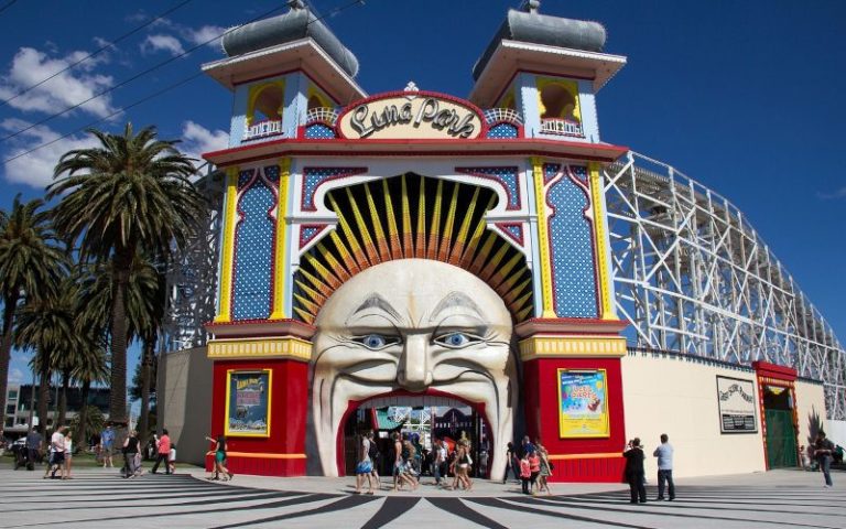 29 Famous Landmarks in Melbourne, Australia | 2026